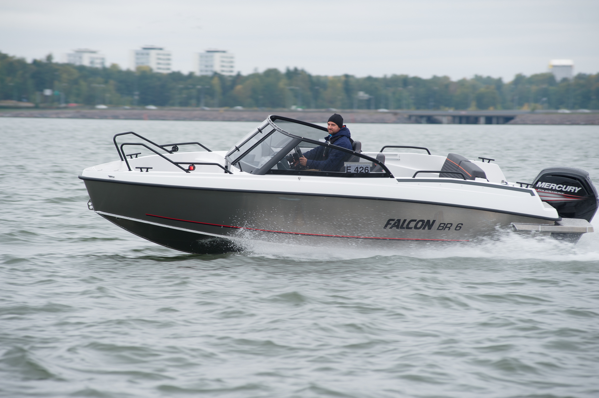 Falcon BR 6 – Vielä on tilaa monipuolisuudelle | Nettivene