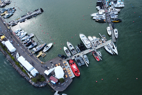 Uiva venenäyttely 2023 avautui Helsingin Lauttasaaressa | Nettivene