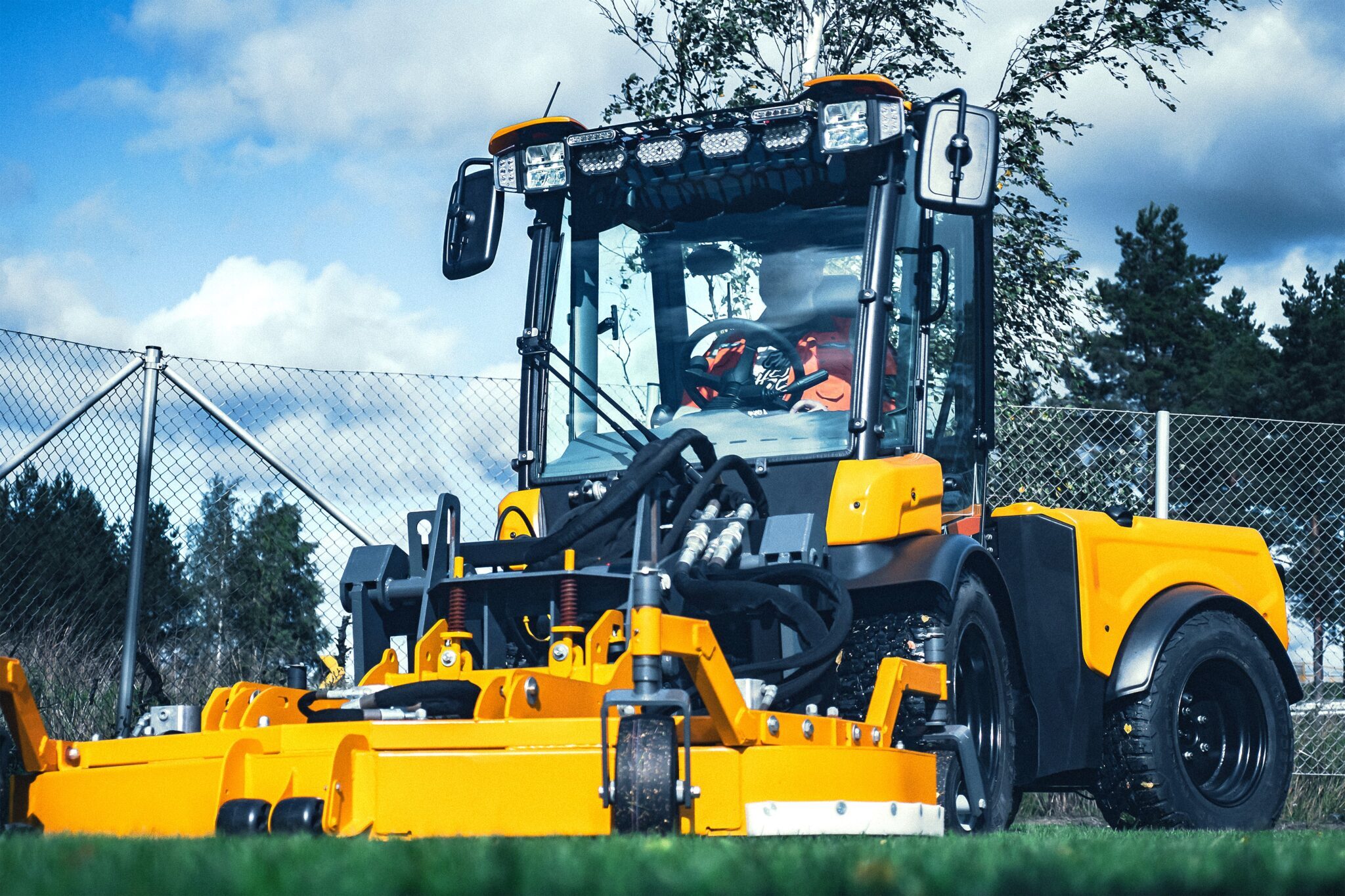 Entistä älykkäämpi Wille 275 Delta lanseerataan Elmia Park -messuilla ...